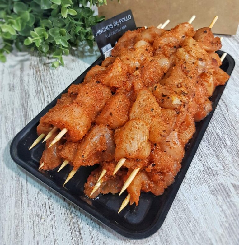 Pinchos de pollo con adobo tradicional a la castellana | Carnicería ...